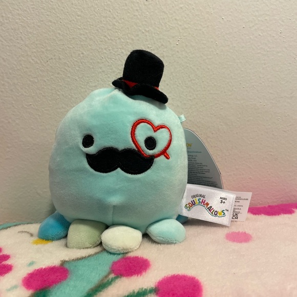 Squishmallows | Toys | Squishmallows Octopus Eiko 45 Nwt | Poshmark